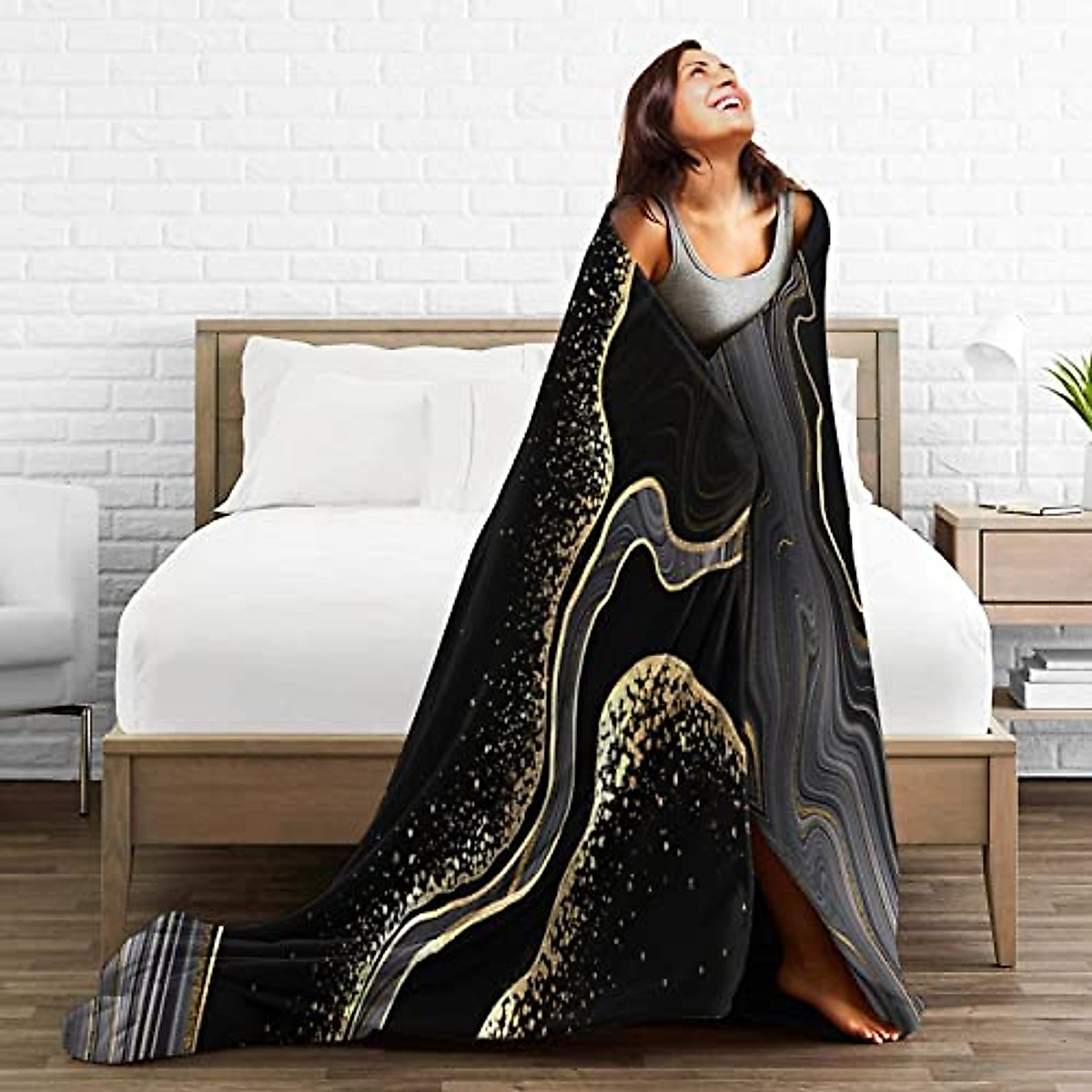 Black and Gold Fleece Blanket Throw Blanket, Ultra-Soft Cozy Micro Fleece Blanket for Sofa, Couch, Bed, Camping, Travel, & Car Use-All Seasons Suitable80 X60