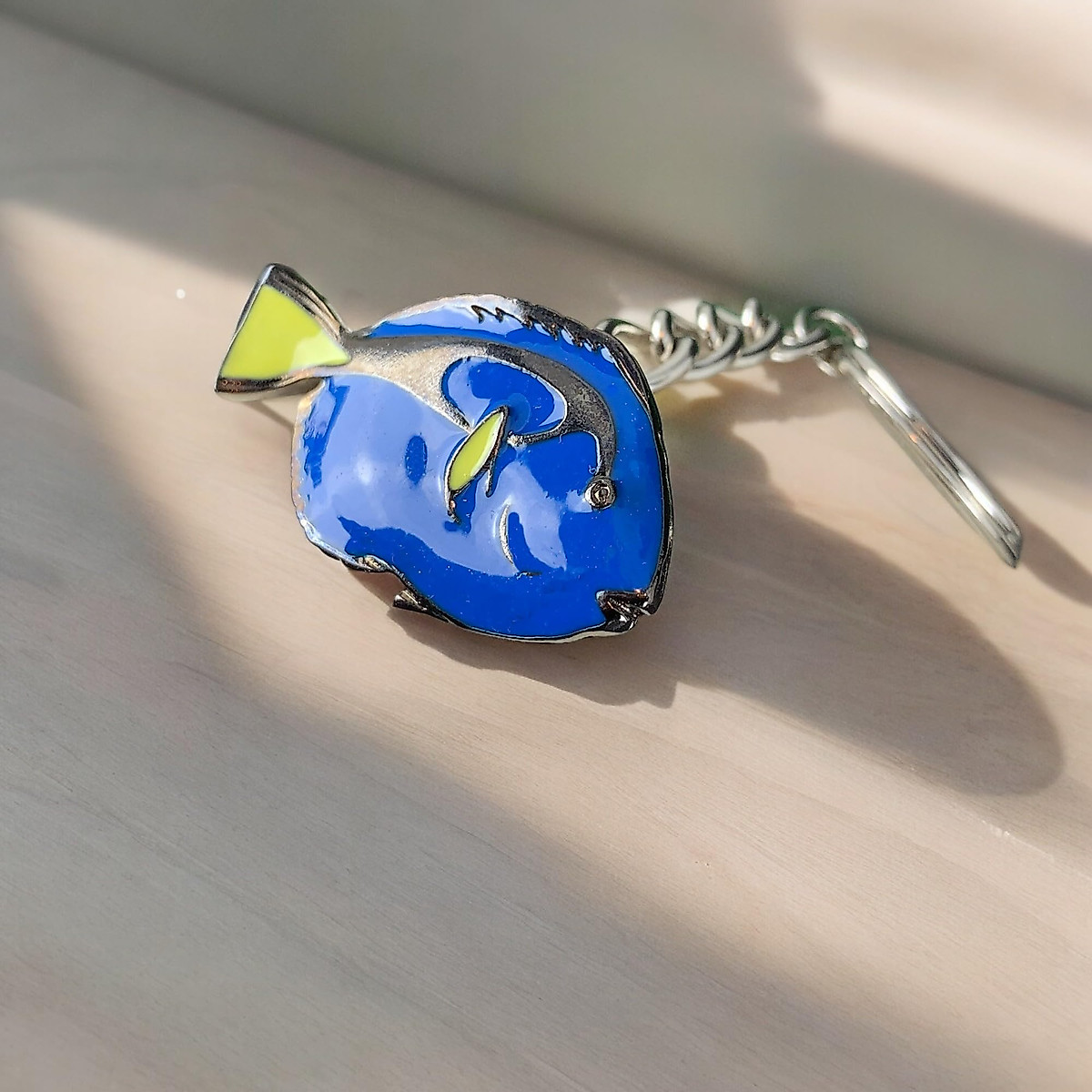 Blue Tang Keychain for Women and Teens-Key Chain Gifts for Women | Blue Tang Key Ring | Blue Tang Charms | Gifts for Ocean Lovers | Themed Keychains | Blue Tang Key Fob | Sea Life Key Chain