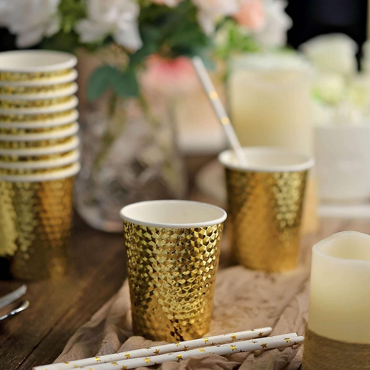 Tableclothsfactory 24 Pack | 9oz Gold Foil Honeycomb Paper Cups, Disposable Tableware