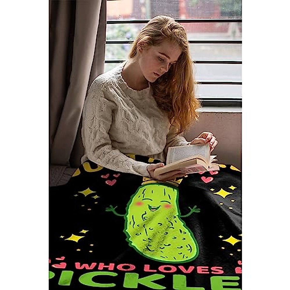 ZOE DAVISON Pickle Blanket,Pickles Gifts for Kids, Just A Girl Who Loves Pickles Flannel Blankets, Used for Bed Sofa,Lightweight Cozy Warm Fluffy Microfiber SMALL-50x40 Inches for Girls