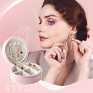 Travel Jewelry Case Travel Portable Personalized Pink Flower Jewelry Box for Necklace Earring Ring Organizer Storage Holder Boxes Accessory Unique Birthday Gifts for Women Teen Girls Initial I