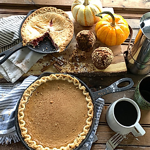 Bayou Classic 6-in 8-in & 10-in Pre-Seasoned Cast Iron Skillet Set Perfect For Searing & Braising or Baking Apple Pies and Cobblers