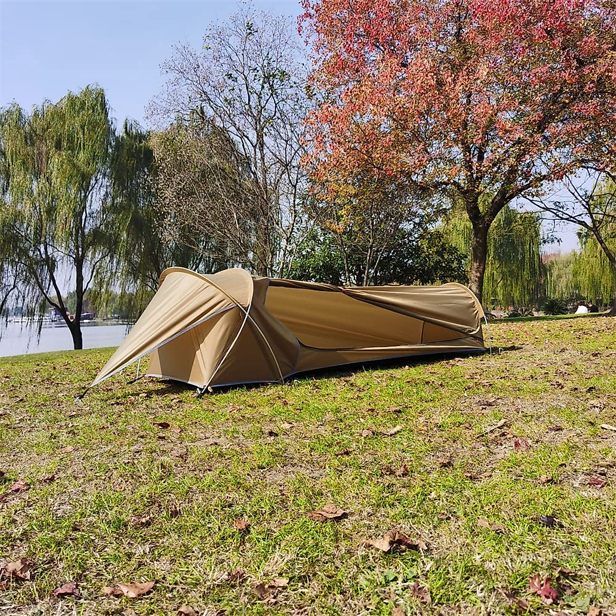 MCETO Camping 3 Aluminium Pole 1 Person Backpacking Tent, Lightweight Bivy Sack Waterproof bivvy Military Sleeping bag Cover for Bushcraft Adventure (Brown)