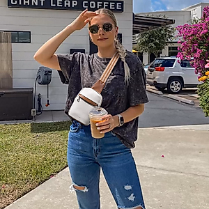 CLUCI Small Sling Bag for Women Crossbody Purse, Leather Fanny Packs with Guitar Strap, Cross Body Bag Women Off White with Brown