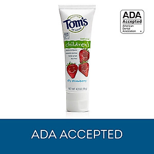 Tom's of Maine Children's Natural Fluoride Toothpaste, Silly Strawberry 4.2 oz (Pack of 6)