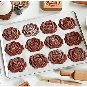 Wooden Cookie Cutter Embossing Mold, 3D Carved Wooden Cookie Mold, Biscuit Press Stamp Molds for Baking Moulds Christmas Thanksgiving Halloween Easter Kitchen DIY (Red roses)