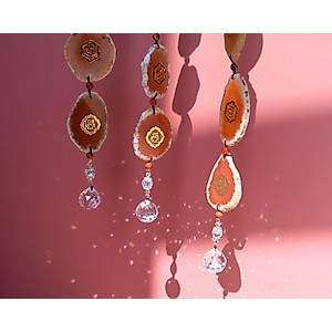 CrystalTears Chakra Crystal Hanging Ornament Reiki Healing Crystal Agate Slice Gemstone Wall Hanger Rainbow Crystal Suncatcher for Home Garden Decoration