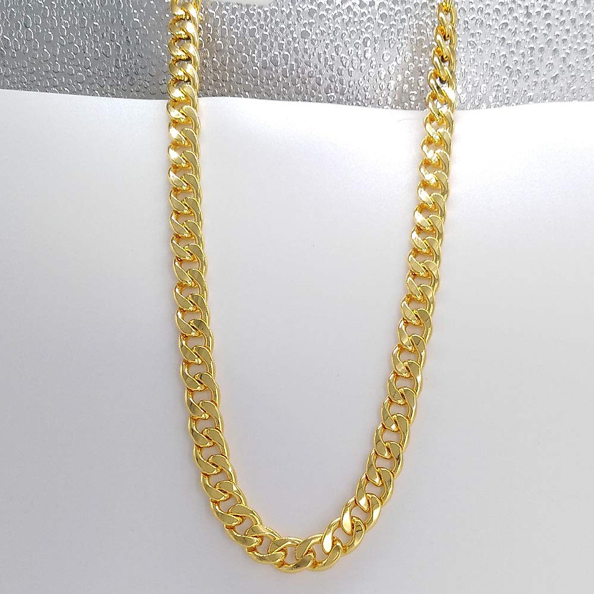 TUOKAY 18K Faux Gold Chain Necklace, 90s Punk Style Necklace Costume Jewelry, Hip Hop Turnover Chain Necklace, Stainless Steel (24 inches, 10mm)