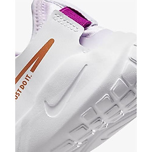 Nike Unisex-Child Flex Runner 2 Running Shoes, White/Metallic Copper, 7 Big Kid