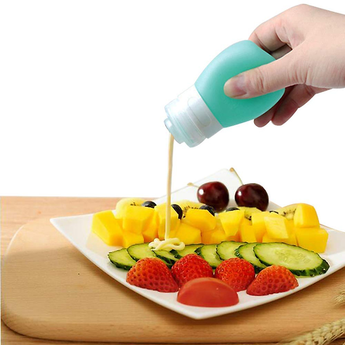 YINGGG Squeeze Portable Salad Dressing Container to Go Bottles Sauce Leakproof Condiment Storage Bottle, Dressing to Go for Lunch set of 4 (37ML)