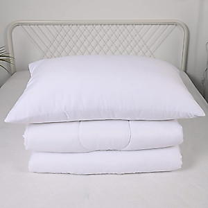 AILONEN Gamer Comforter Sets for Teen Boys, Gaming Bedding Sets Queen Set,Video Game Bedspread,Game Duvet,Gamepad Bed Set,Controller Quilt Set,3 Piece 1 Comforter and 2 Pillowcases