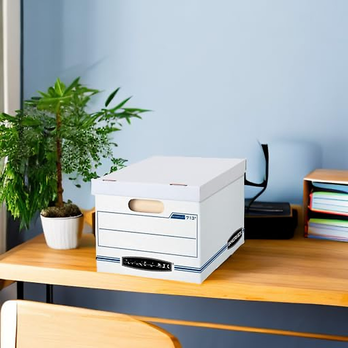 Bankers Box STOR/File Storage Boxes, Standard Set-Up, Lift-Off Lid, Letter/Legal, Case of 30 (0071304) , white