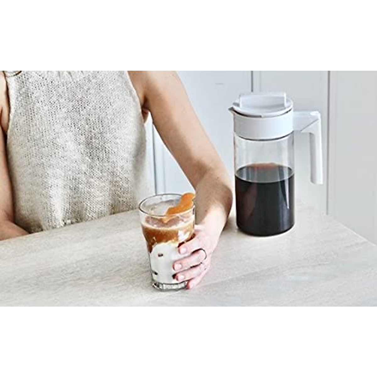 Amazonned Cold Brew Maker – Simple Cold Brew Iced Coffee Maker for Home Use – Minimalist Cold Coffee Maker with Pitcher, Airtight Lid, Non-Slip Silicone Handle – Non-BPA Plastic – 1 Quart