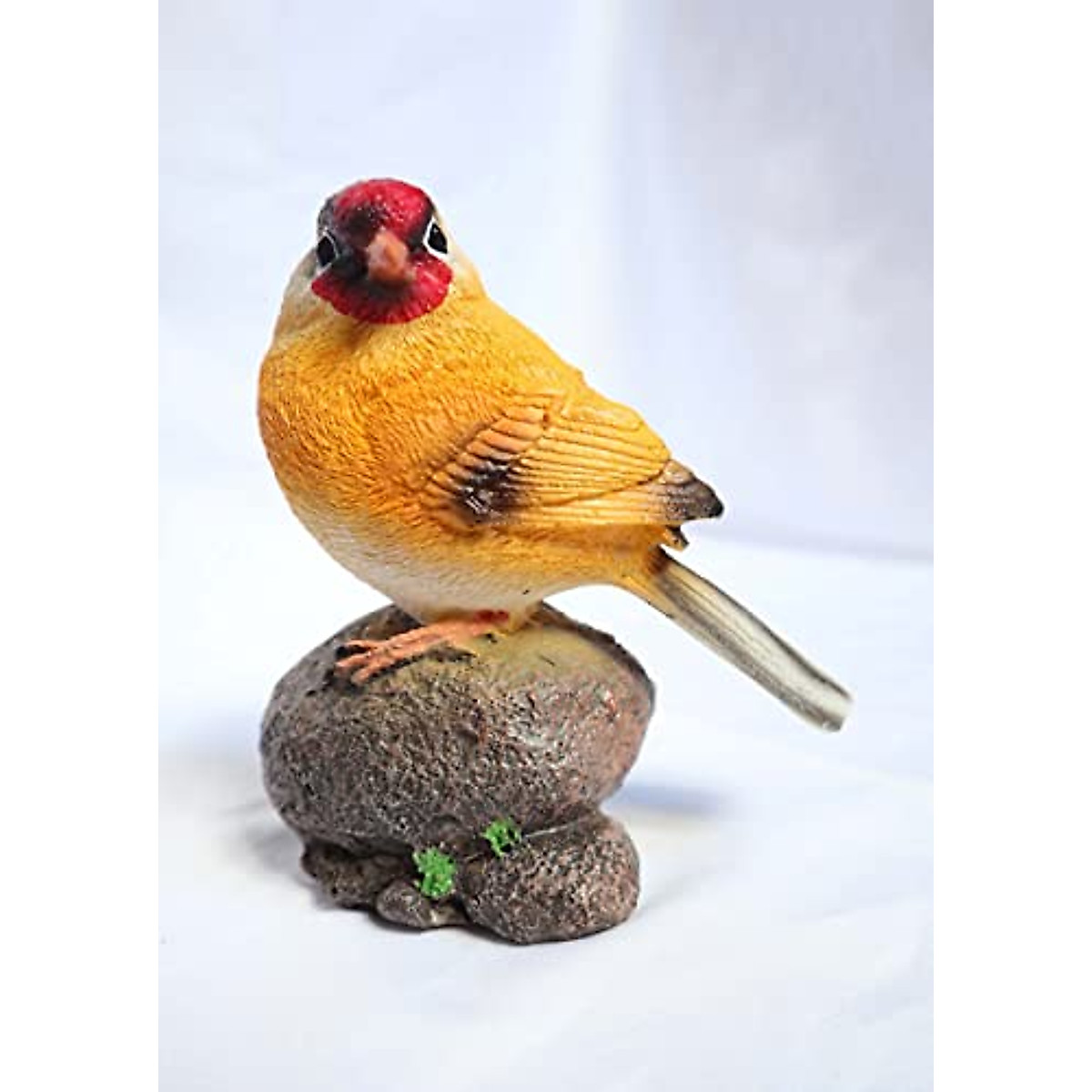 PLUSMORE Set of 2 Robin Ornament Bird Statue Animal Figurine Garden Sculpture Home Indoor Outdoor Decor Yard Lawn Resin