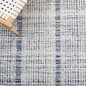 SAFAVIEH Metro Collection 5' x 8' Light GreyIvory MET991G Handmade Stripe Area Rug