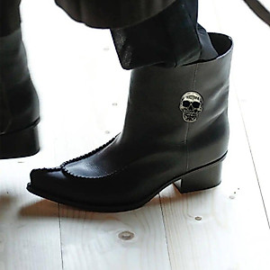 Kesvila 10PCS Skull Head Decorative Buckle Skull Conchos for Leather Screw Back for Bag Leather Belt DIY Craft Making (Antique Silver)