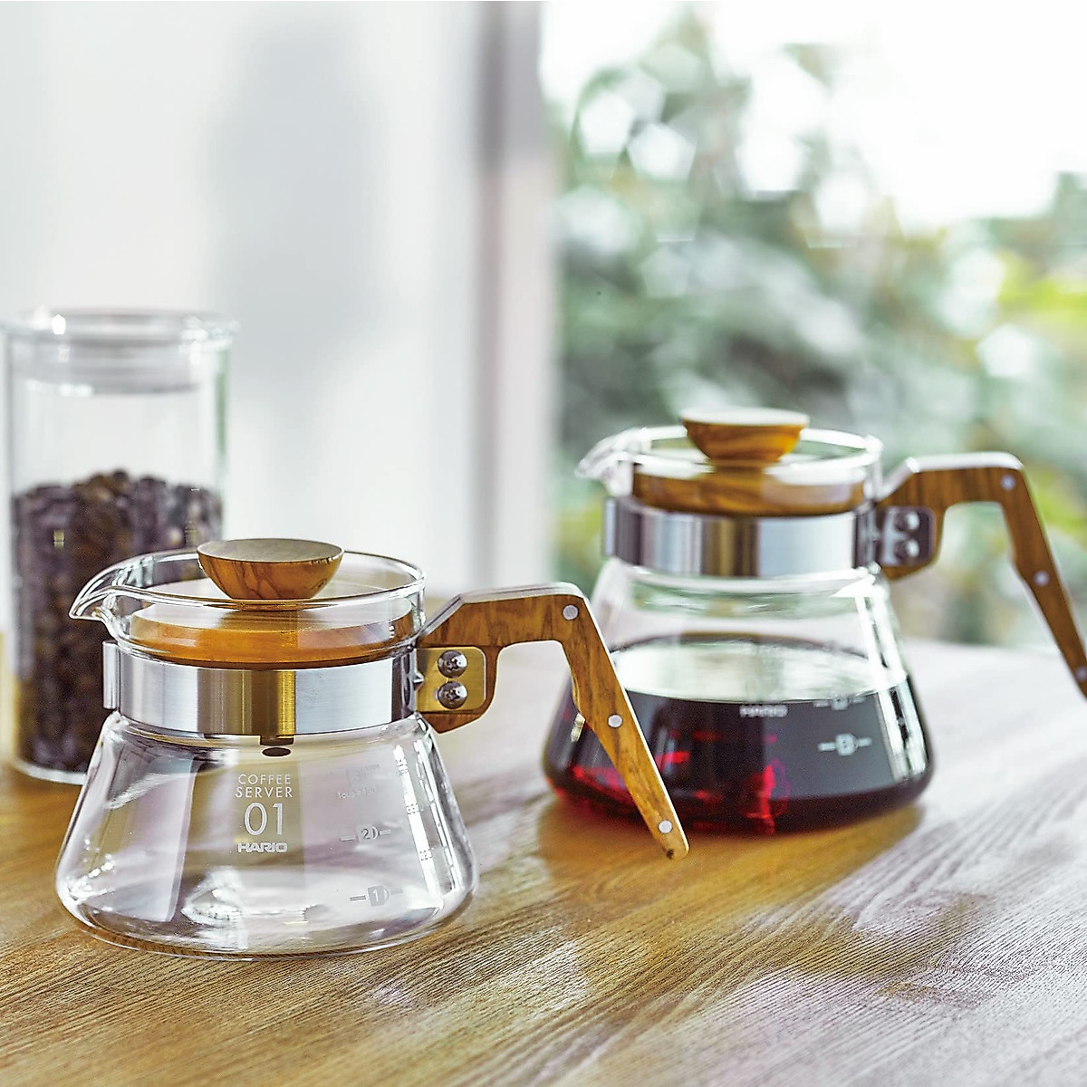Hario Glass Coffee Server, 600ml, Olive Wood
