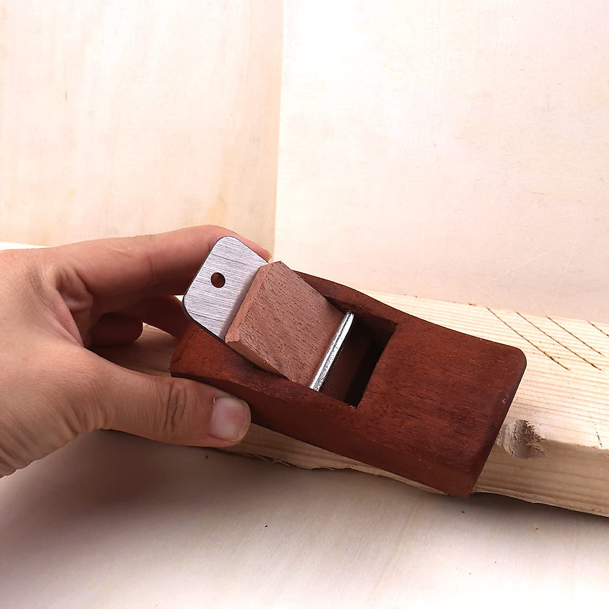 Atoplee Wood Hand Planes, Mini and Portable Woodworking Edge Trimming Plane for Edge Rounding Corner Rounding, with 1 Planer Blade and 1 Wood Fixer