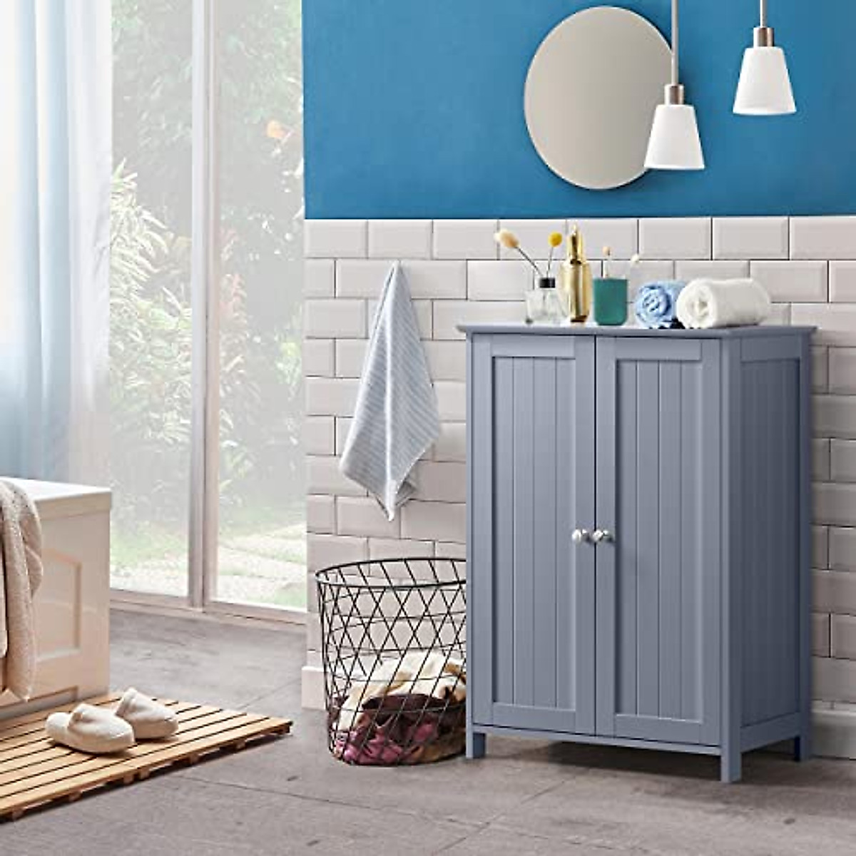 Yaheetech Bathroom Floor Cabinet, Modern Storage Freestanding Organizer Cabinet with Adjustable Shelves & Double Doors, 3-Tier Home Living Room Furniture, Gray