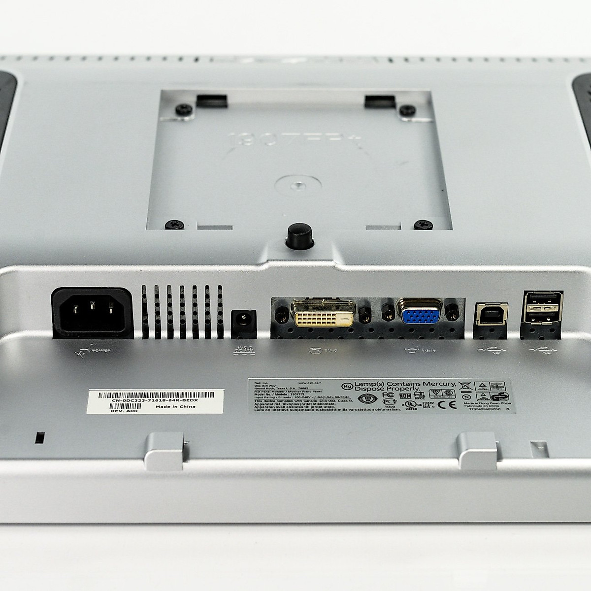 Dell 1908FP UltraSharp Black 19-inch Flat Panel Monitor 1280X1024 with Height Adjustable Stand