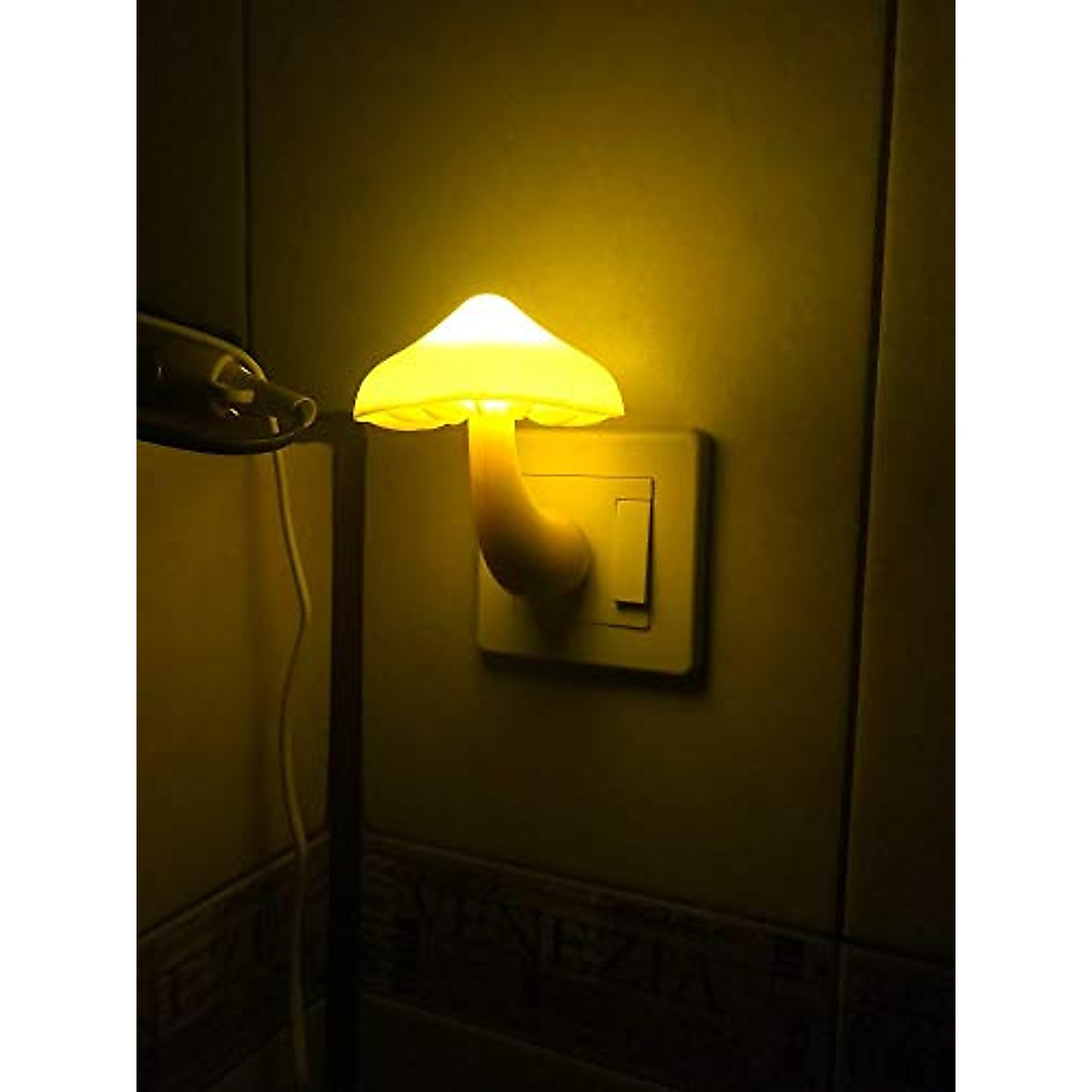 Sensor LED Night Lights for Adults Kids NightLight Cute Mushroom Night Light Plug in Wall Lamps for Bedroom, Bathroom,Toilet, Stairs, Kitchen, Hallway Corridor Warm Yellow