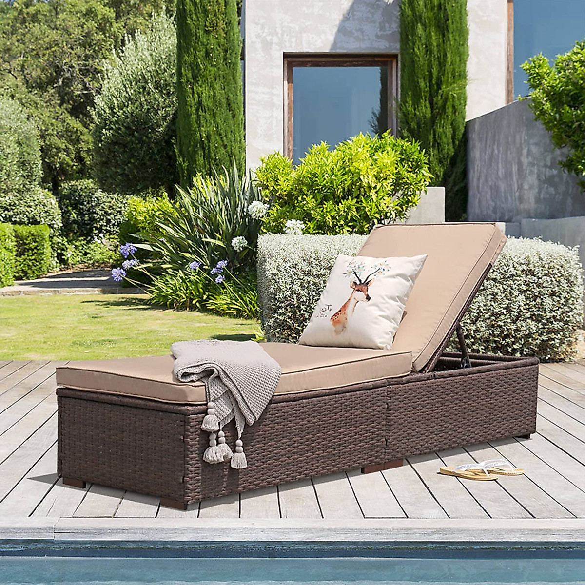 JOIVI Outdoor Chaise Lounge Chair, All-Weather PE Wicker Patio Chairs Pool Lounge Chairs for Outside, Brown Rattan Reclining Outdoor Chair with Adjustable Backrest & Removable Beige Cushion