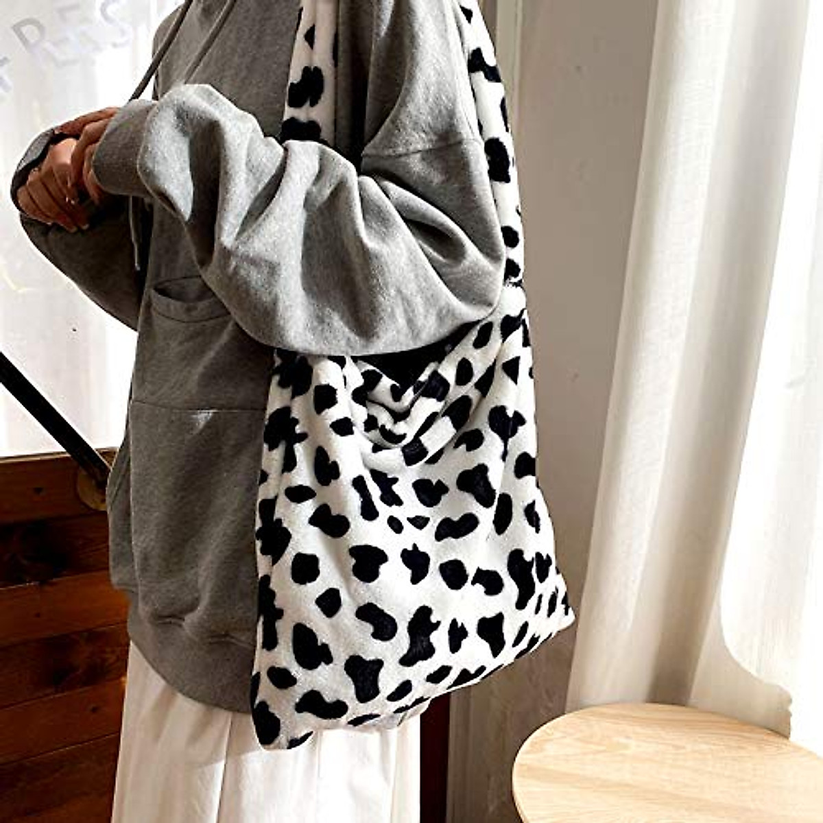 Women Leopard Print Shoulder Bag Fluffy Plush Clutch Faux Fur Handbag Tote Bag (Cow)