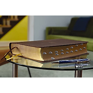 KJV, Thompson Chain-Reference Bible, Large Print, Leathersoft, Brown, Red Letter, Thumb Indexed, Comfort Print