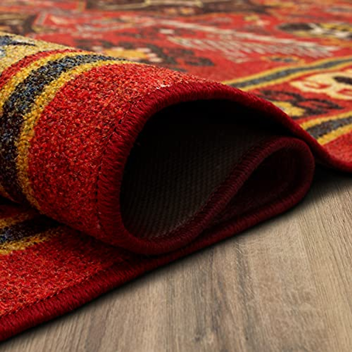 Mohawk Home Makara Red Southwestern (2' X 3') Scatter Rug