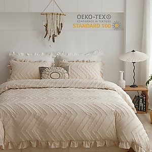 BAHALDEN Boho Duvet Cover Queen Size, Breathable Soft Tufted Duvet Cover Zipper Closure, Ruffle Farmhouse Bedding Embroidery Wavy Stripe, Cream Beige 90x90 inches and 2 Pillowcases