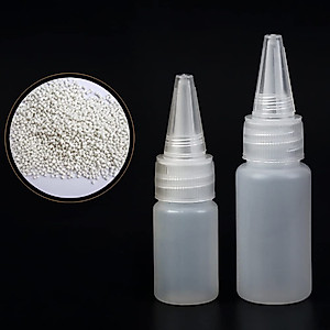TOPYUEYILIYI 4 Pack Small Squeeze Bottle Empty Squirt Bottle Small Sauce Bottle with Twist Top Cap Plastic Bottle for Holding Condiment Oil Crafts
