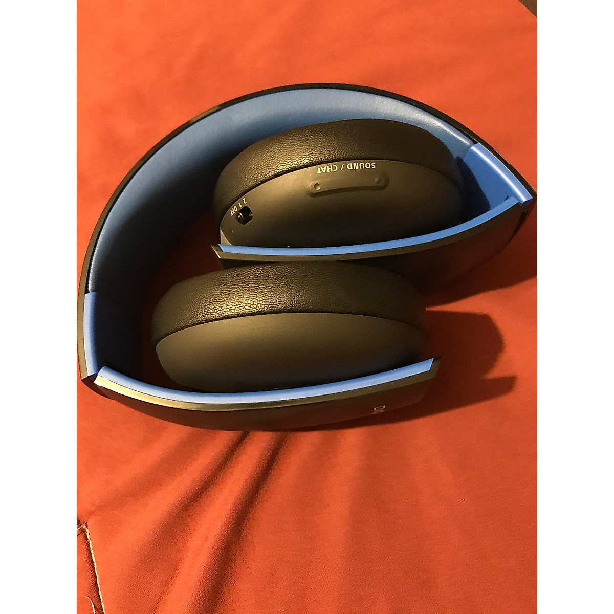 Gold Wireless Stereo Headset - PlayStation 4