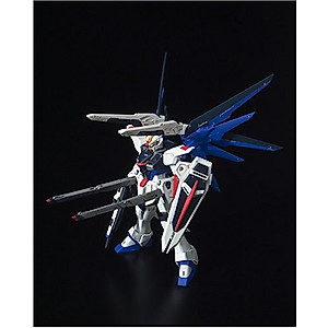 Gundam Cosmic Region #7002 Freedom Gundam Figure
