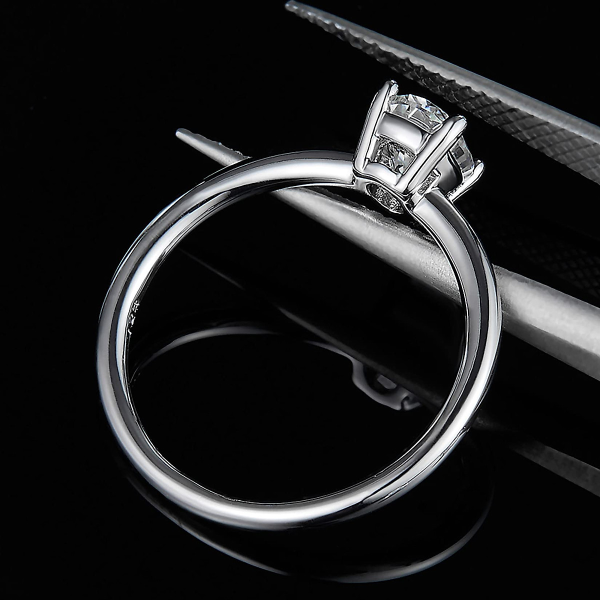 VIKI LYNN 1ct Moissanite Ring Oval-cut Sterling Silver Wedding Engagement Anniversary Thin Band Ring for Women