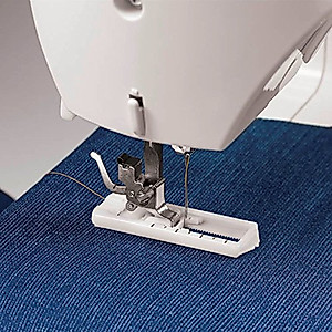 Singer(R 8280 Sewing Machine