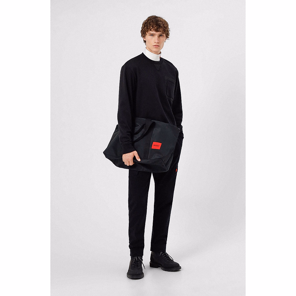 HUGO Men's Modern, Black 1, 50x23x32 cm