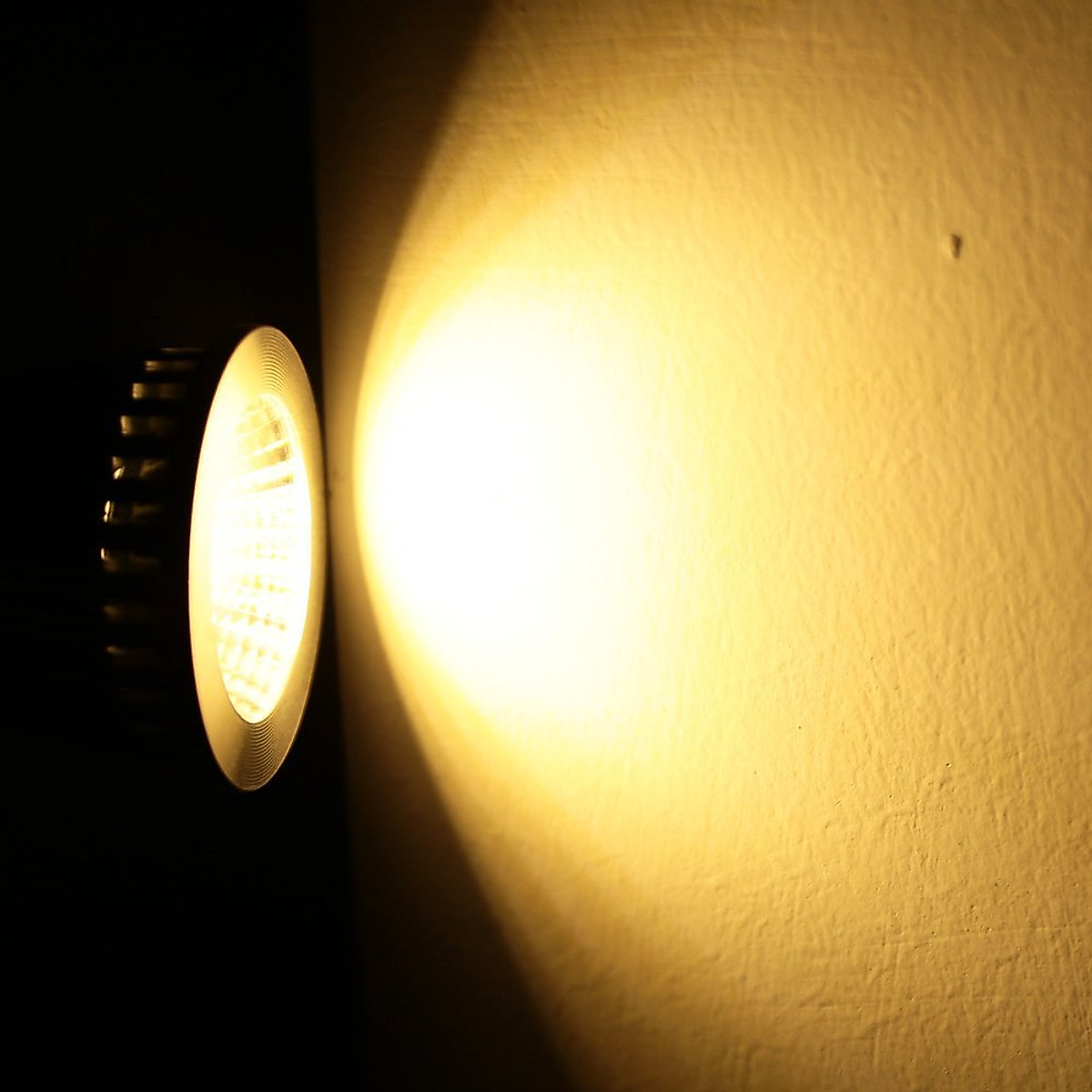 HC Lighting - R14 Reflector 25-Watt 120V/130V Dimmable E26 Standard Screw Base 25W Frosted Lava lamp and Reflector Bulb (4/PK)