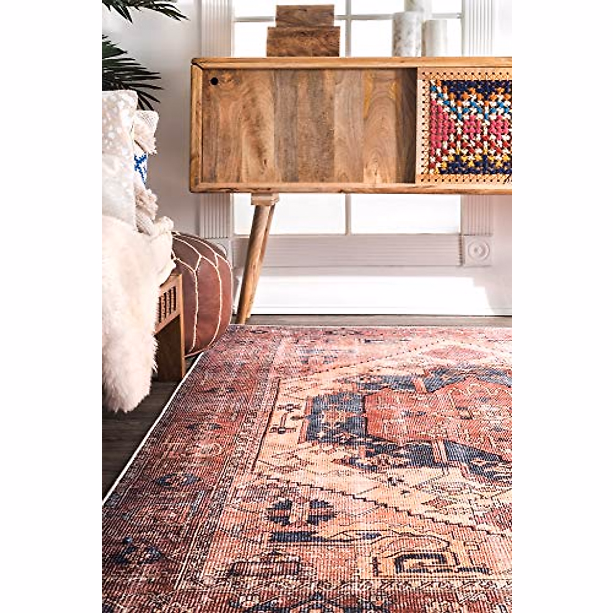 nuLOOM Leslie Persian Area Rug, 4' x 6', Peach