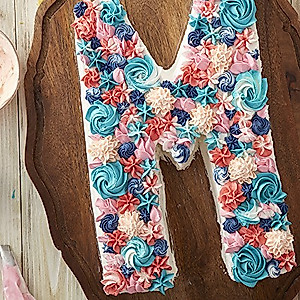 Wilton Piping Tips for Cake & Cupcake Decorating, 55-Piece Cake Supply Master Decorating Tip Set, Metal Tips