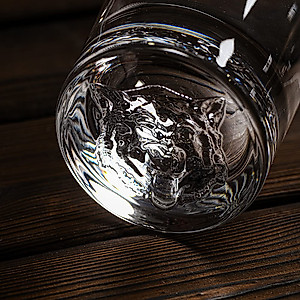 QUEEN&STONE LEAD FREE Old Fashioned Whiskey Glasses with Wolf Pattern On the Thick Weighted Bottom 10oz Set of 4 Perfect for Scotch, Bourbon,whisky
