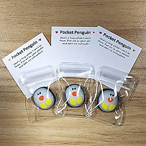 Qitiieli A Little Pocket Penguin Hug, Mini Cute Animal Decoration Pocket Hug Penguin Stress Relief Toy, Special Encourage Birthday Wedding Party Women's Day Penguin Gift Decoration Children's Gifts