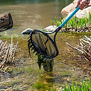 Aquascape 74004 Pond Shark Net Skimming, Maintenance and Water Garden Tool, Blue 60-inch