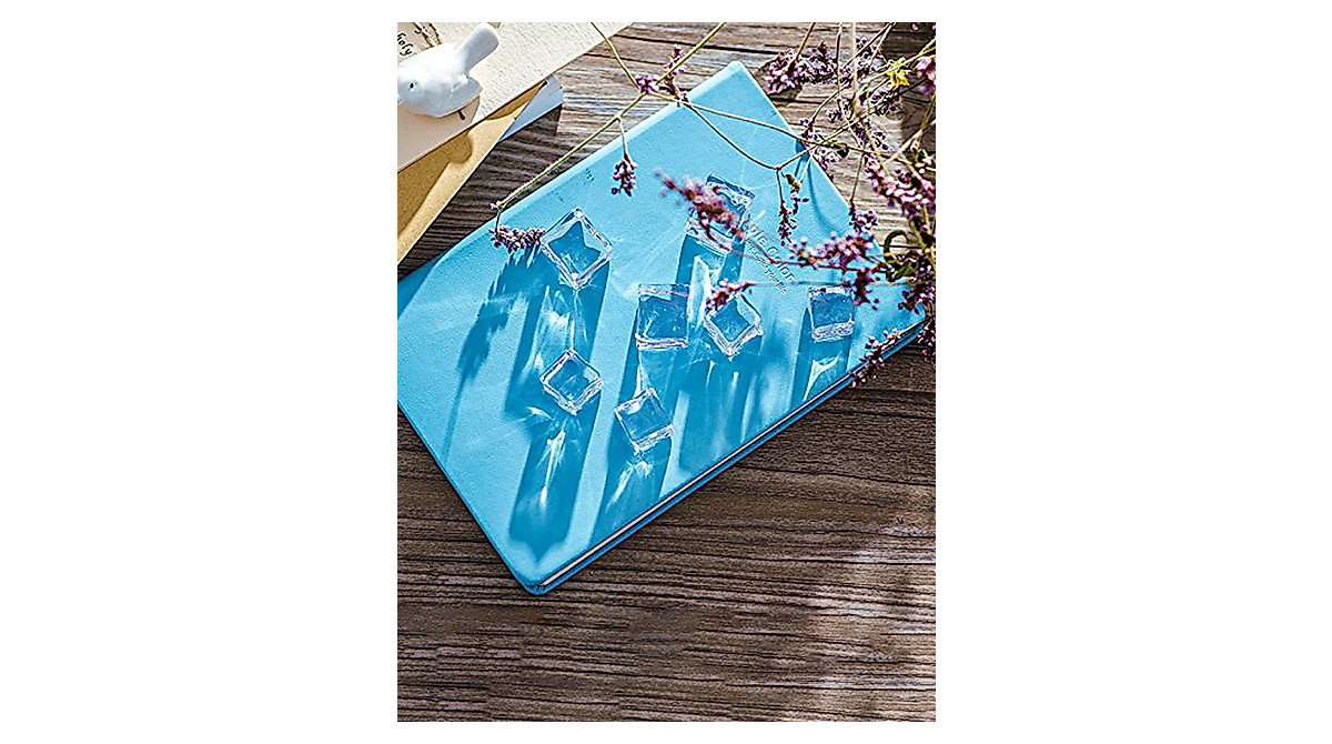 DomeStar Fake Ice Cubes - Realistic Acrylic Ice for Decor & Events
