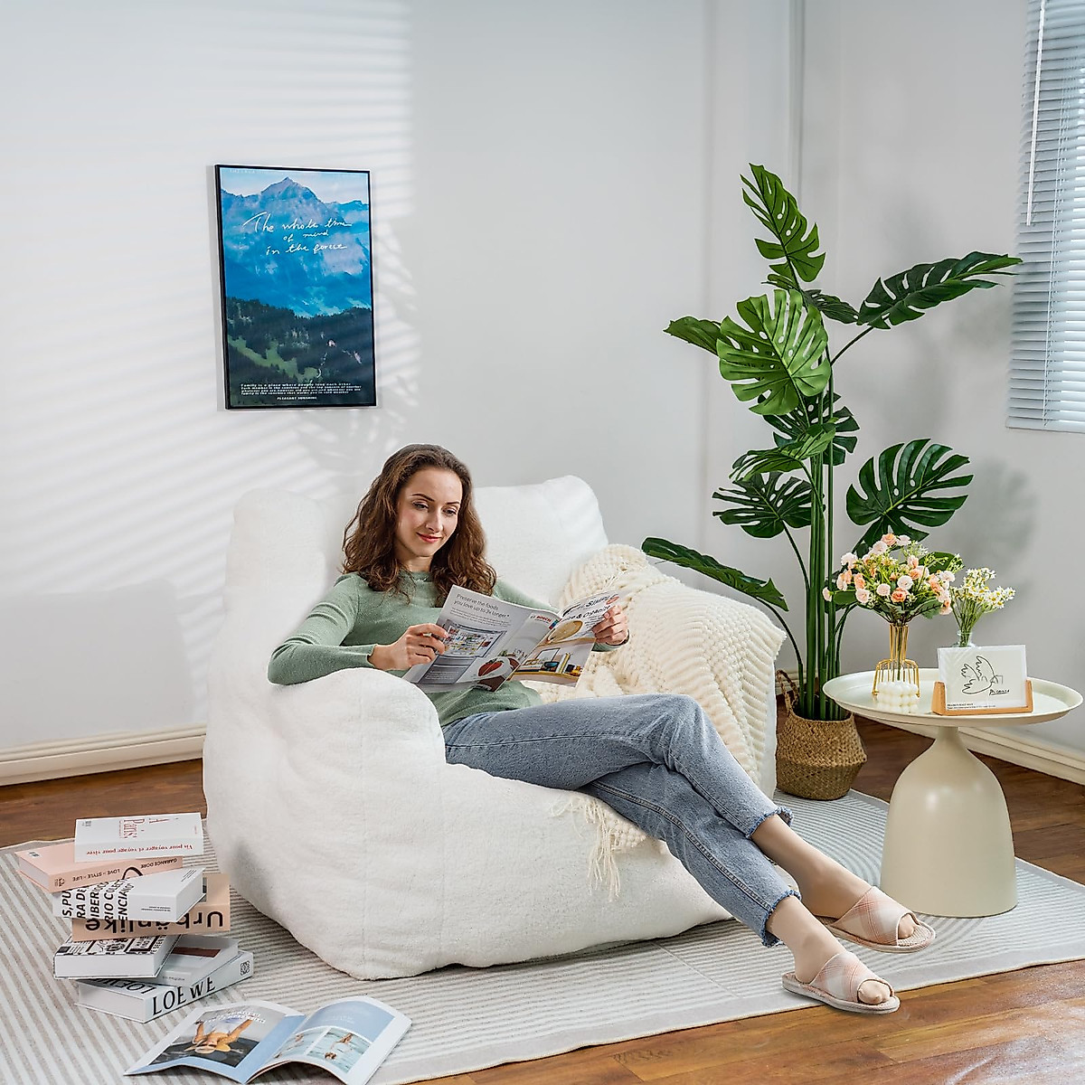 Recaceik Giant Beanbag Chair, Huge Fluffy Faux Fur Bean Bag Lazy Sofa with Filler, Ultra Soft Bean Bag Chair for Adults, Comfy Cozy Beanbag Chair with Memory Foam for Living Room, Dorm(White)