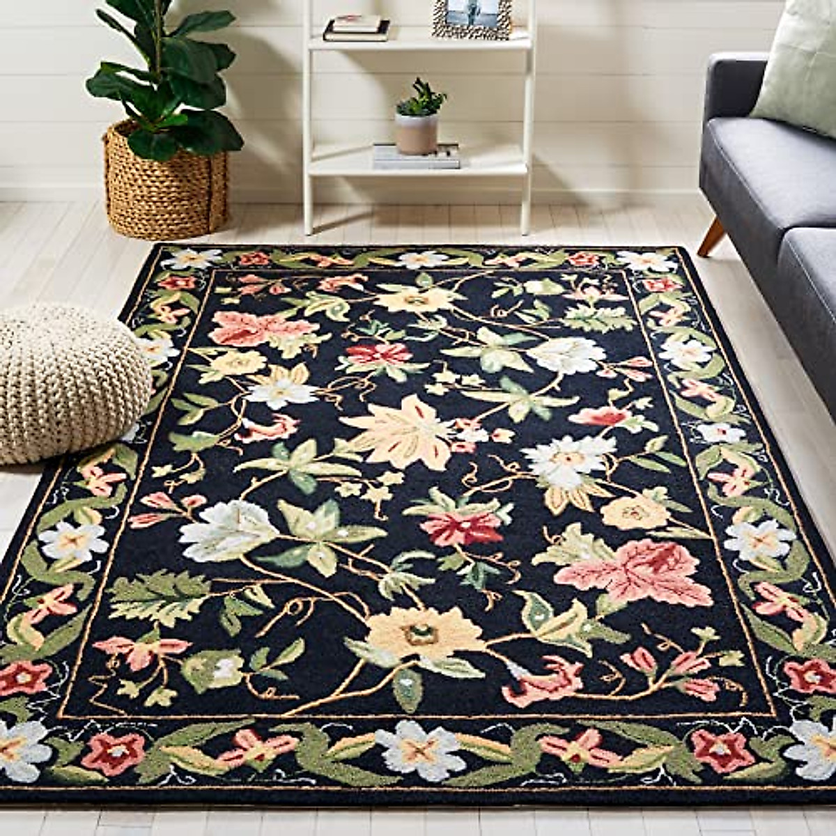 SAFAVIEH Chelsea Collection Accent Rug - 2'9" x 4'9", Black, Hand-Hooked French Country Wool, Ideal for High Traffic Areas in Entryway, Living Room, Bedroom (HK311A)