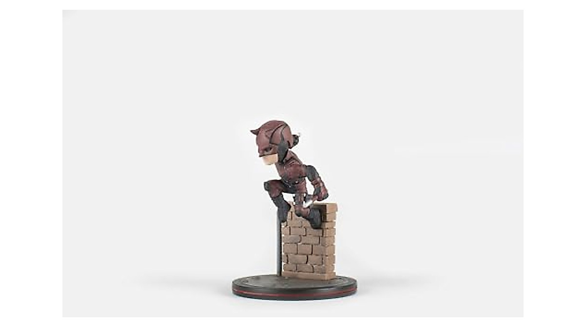 QMx Marvel Daredevil Q-Fig Diorama - Collectible Marvel Statue