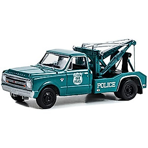 1967 Chevy C-30 Dually Wrecker Tow Truck Green NYPD New York City Police Department Dually Drivers 1/64 Diecast Model Car by Greenlight 46120 A