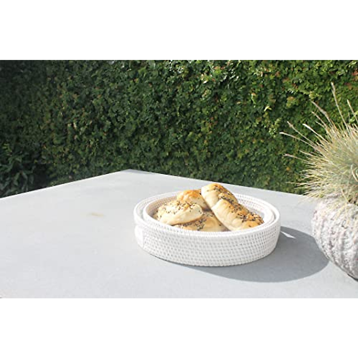 SIMPLY FABULOUS White Round Rattan Serving Tray, 10.6 inch, Strong, Durable Versatile for The Ottoman or a Table