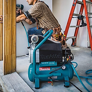 Makita MAC700 2.0 HP* Big Bore™ Air Compressor