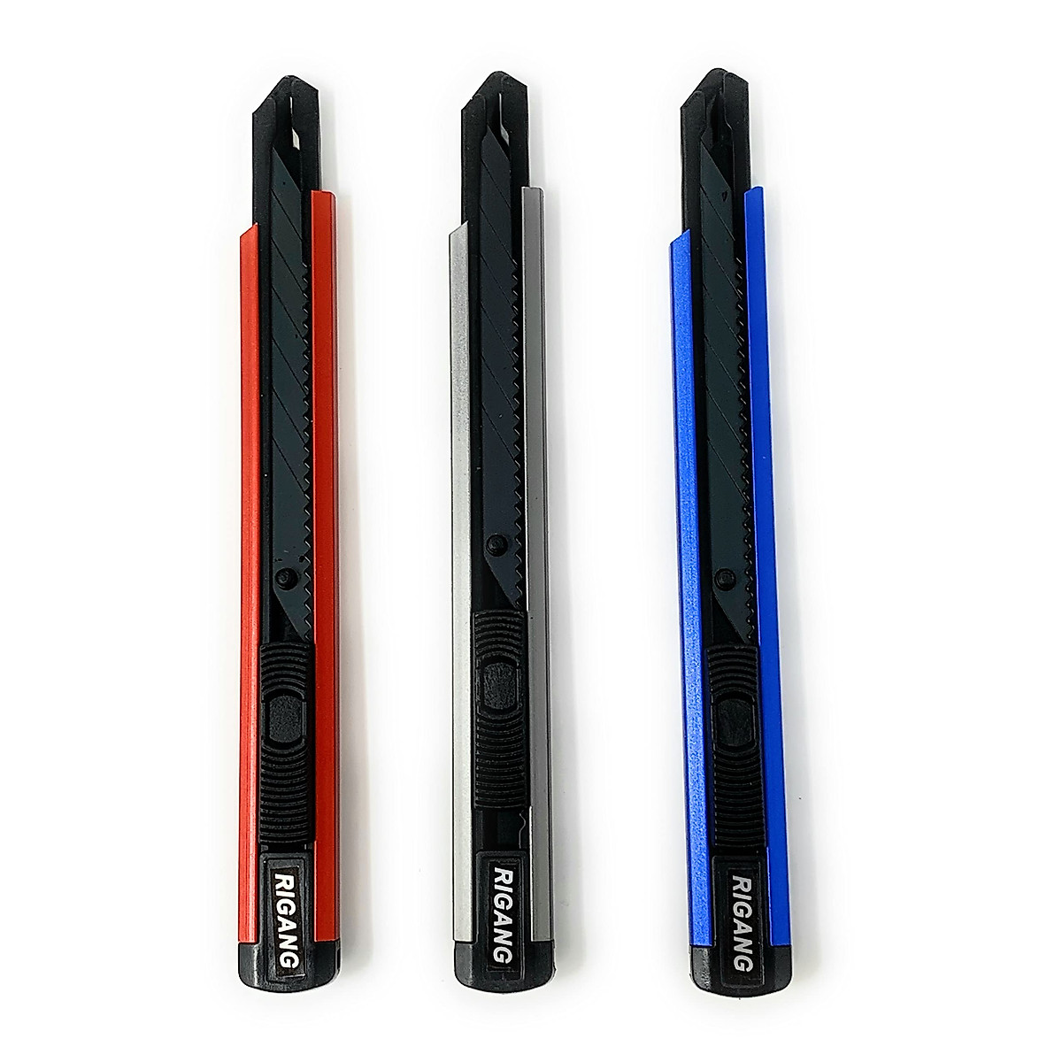 RockRose Retractable Utility Knife w/ 30-Degree Blade Set of 3 x 5.5, Portable easy to use Arts and Crafts Knife with Precision Blades for Home, Car, Warehouse, Everyday Use (Red, Blue and Grey)